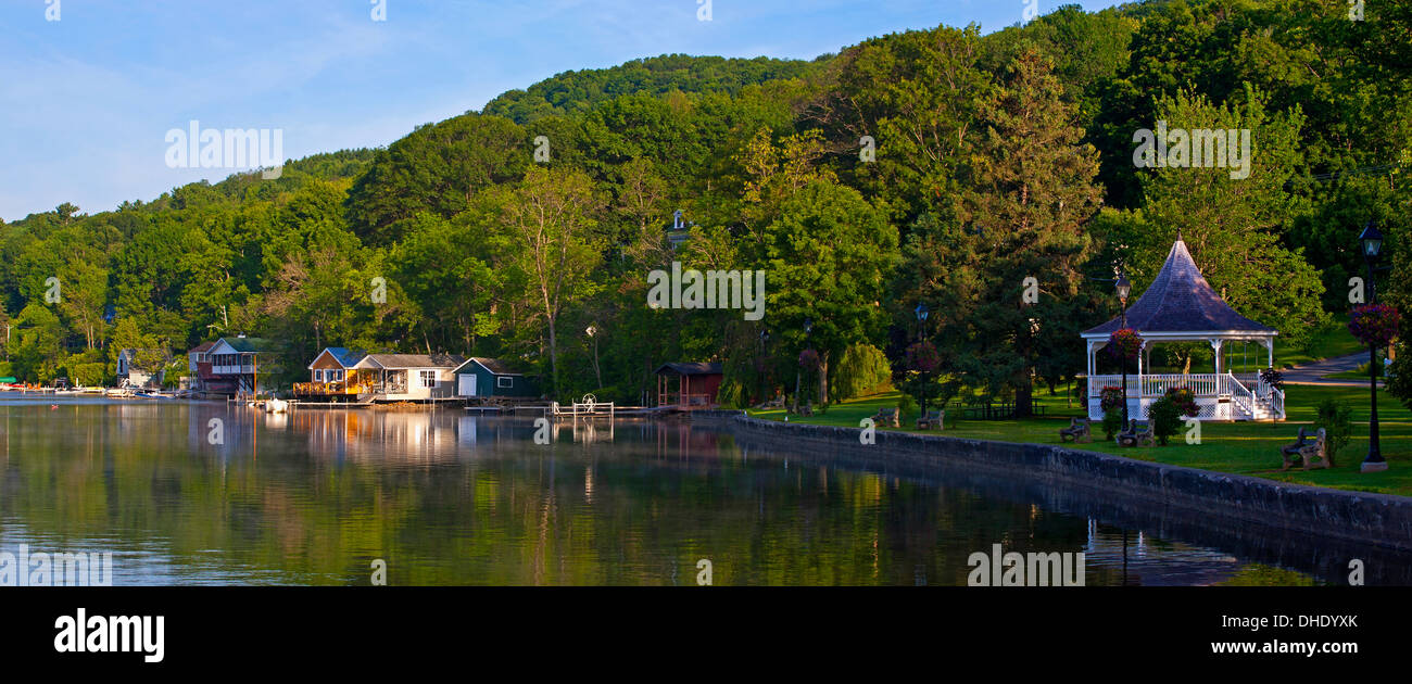Hatley hi-res stock photography and images - Alamy