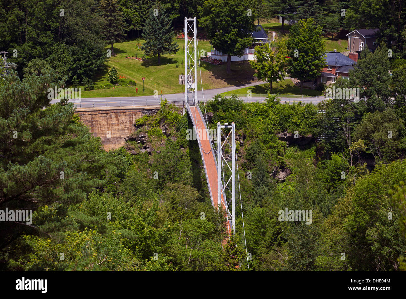 World's Longest Suspended Bridge 168 Feet Above The Coaticook River ...