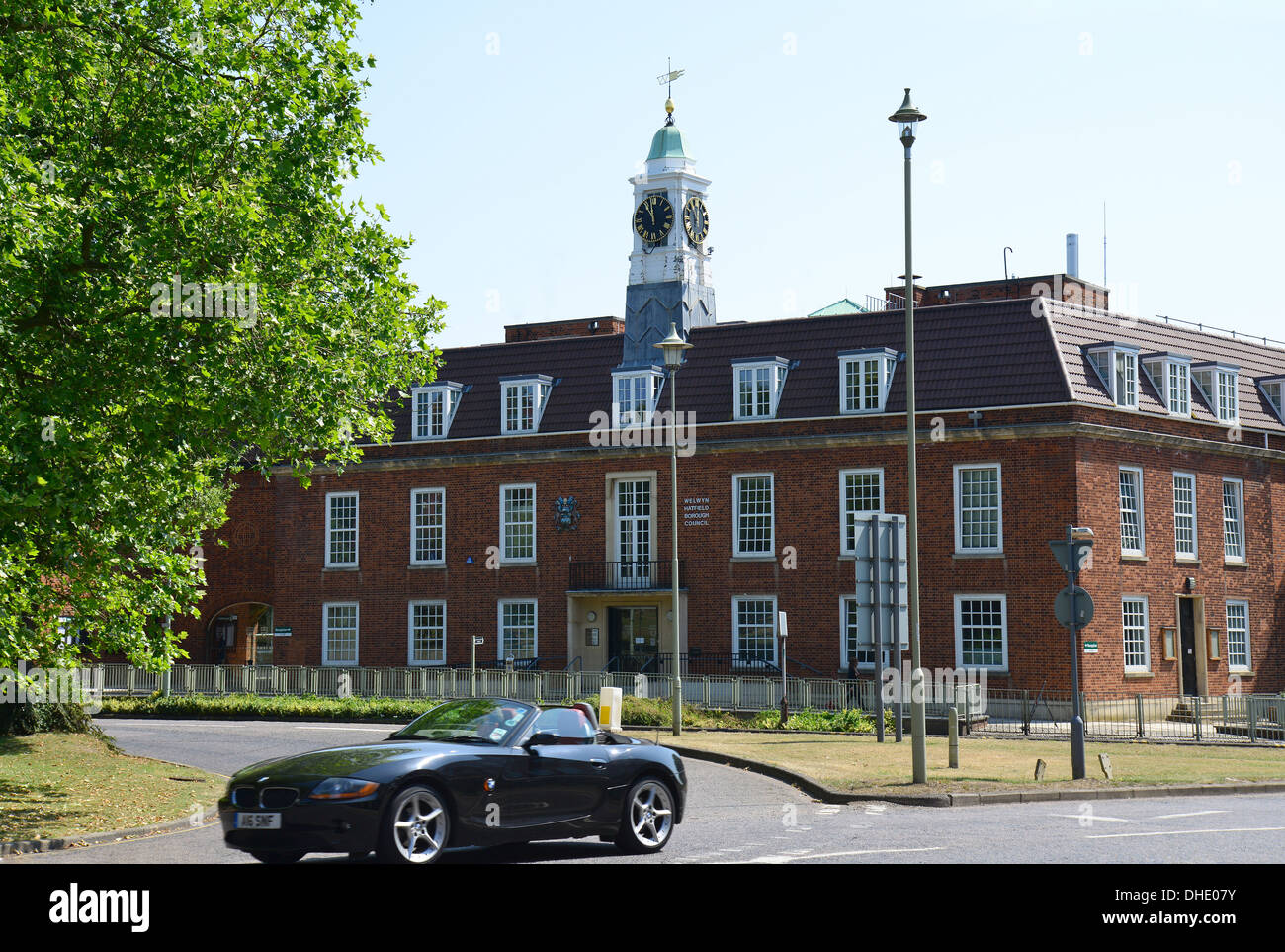 Welwyn Hatfield Borough Council, Welwyn Garden City, Bridge Road Stock ... Welwyn Hatfield Borough Council, Welwyn Garden City, Bridge Road Stock ...