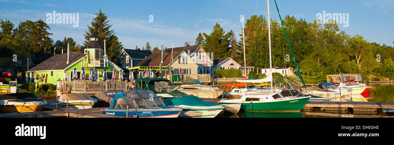 Knowlton marina hi-res stock photography and images - Alamy