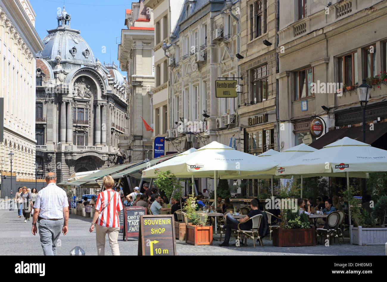 Busy cafes in the summer in Lipscani, the historical old town of ...