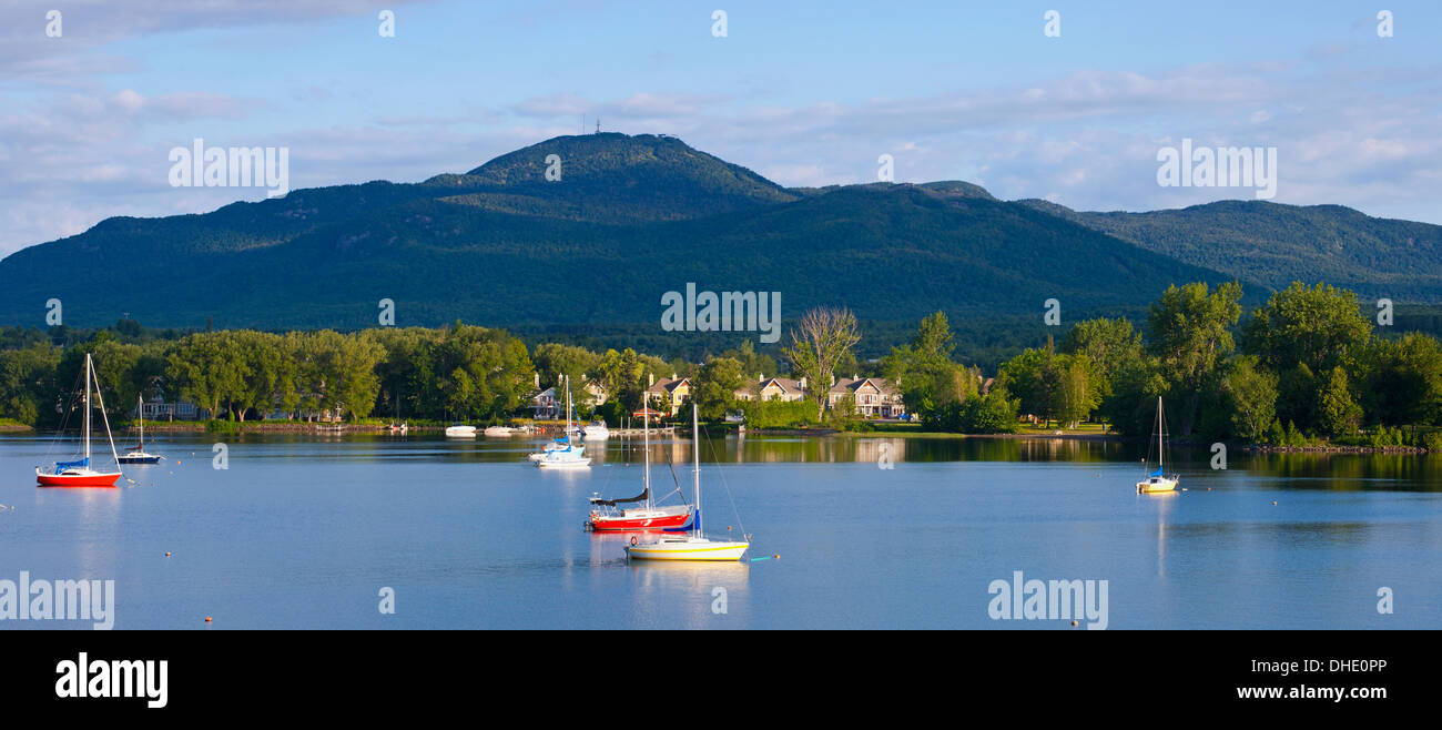 Rolling lake memphremagog hi-res stock photography and images - Alamy