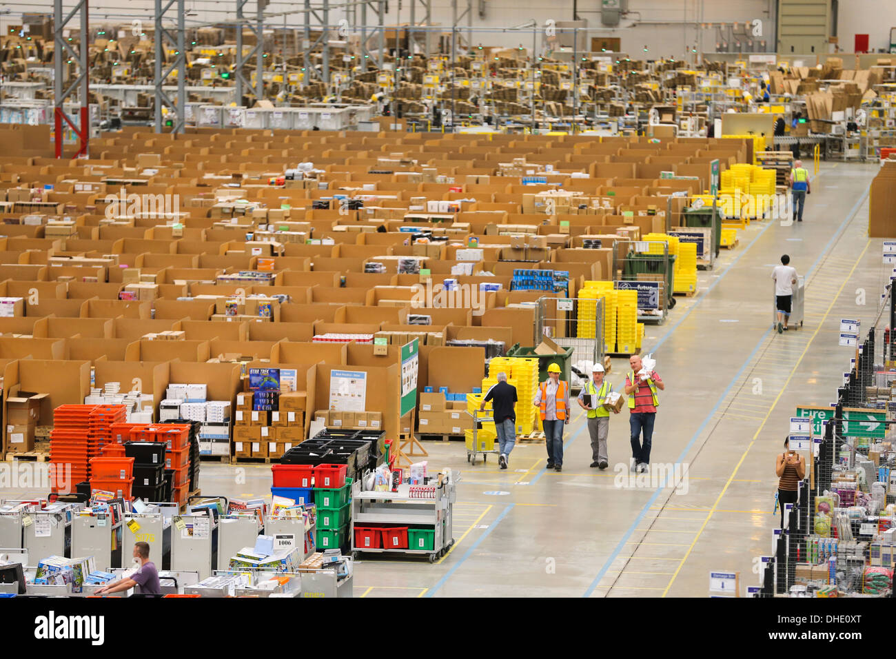 Amazon fulfilment centre (warehouse) in Peterborough Cambridgeshire ...
