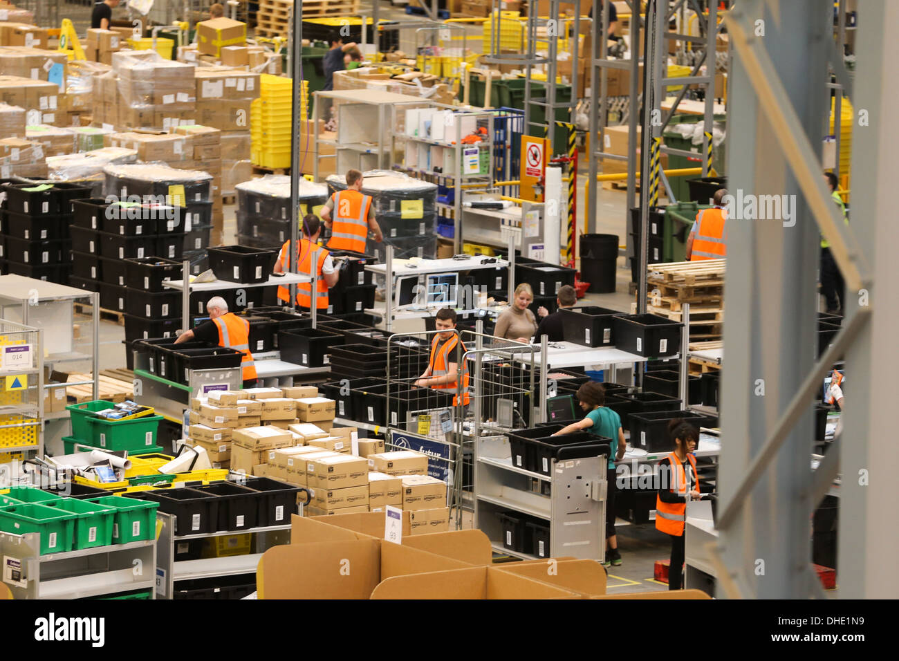 Amazon fulfilment centre (warehouse) in Peterborough Cambridgeshire ...