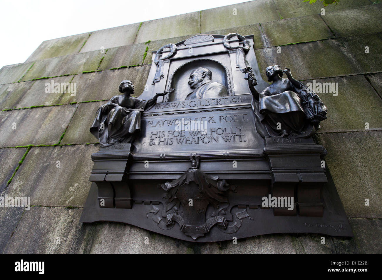 Monument to W.S. Gilbert, Embankment, London, UK Stock Photo - Alamy