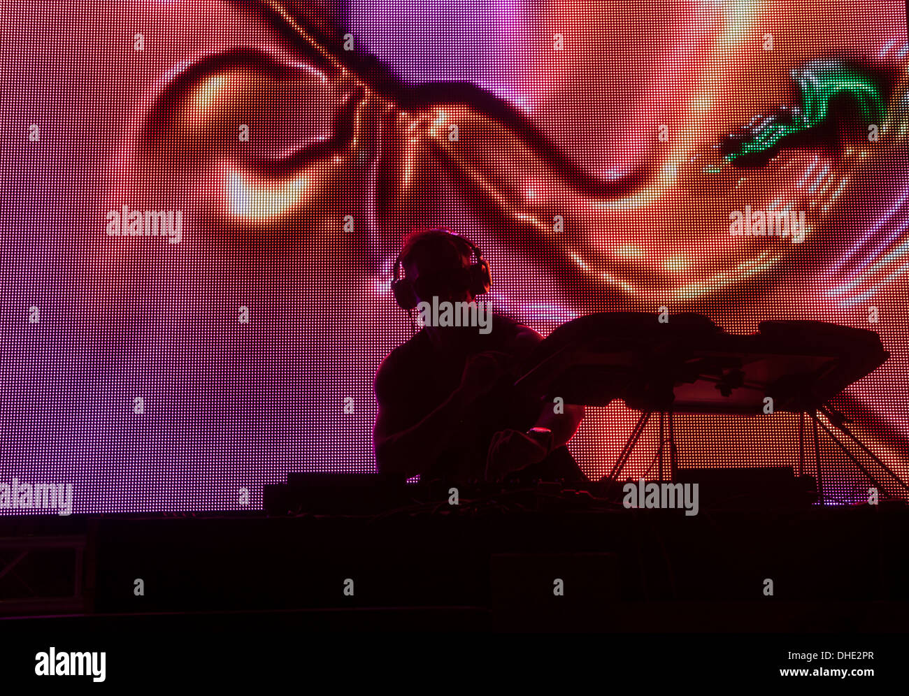 disk jockey dj screens color music party fun dance entertain ...