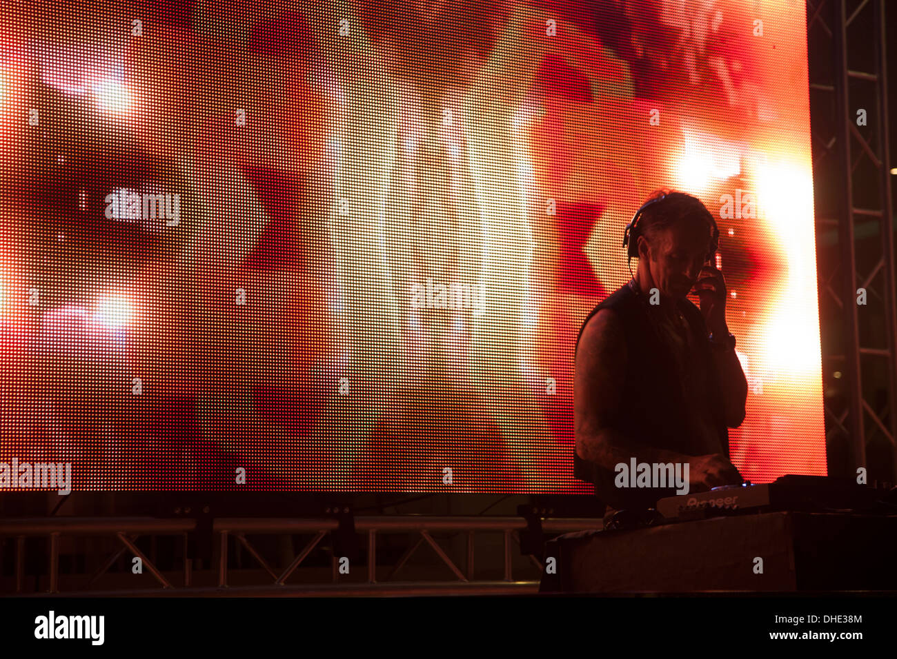 disk jockey dj screens color music party fun dance entertain ...