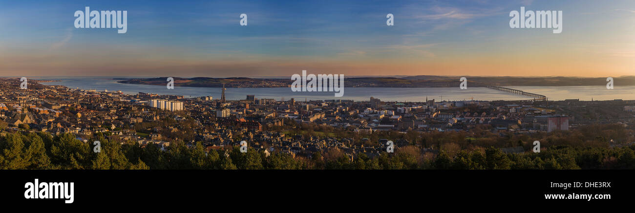 Dundee waterfront sunset hi-res stock photography and images - Alamy