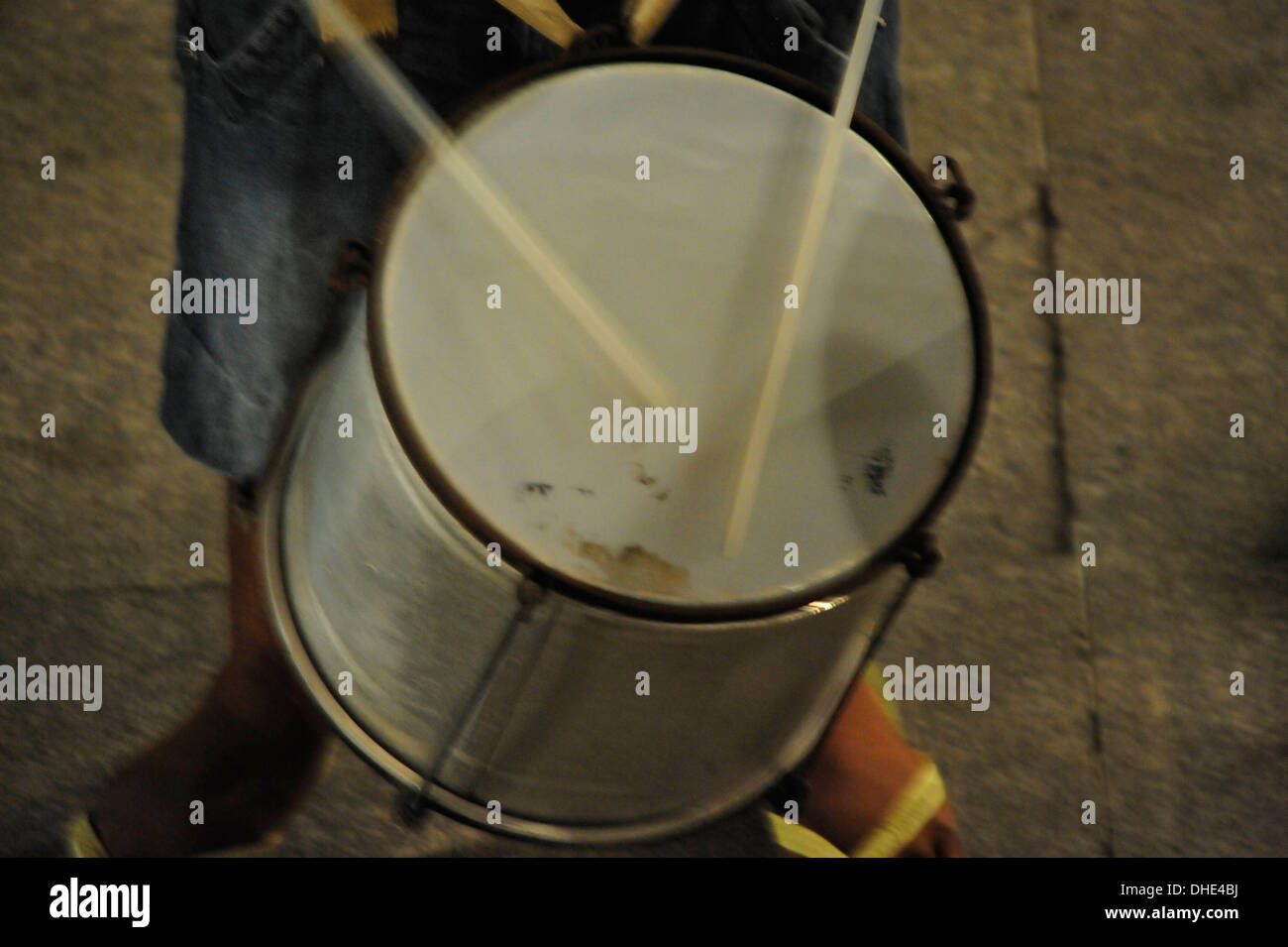 Trommel instrument hi-res stock photography and images - Alamy