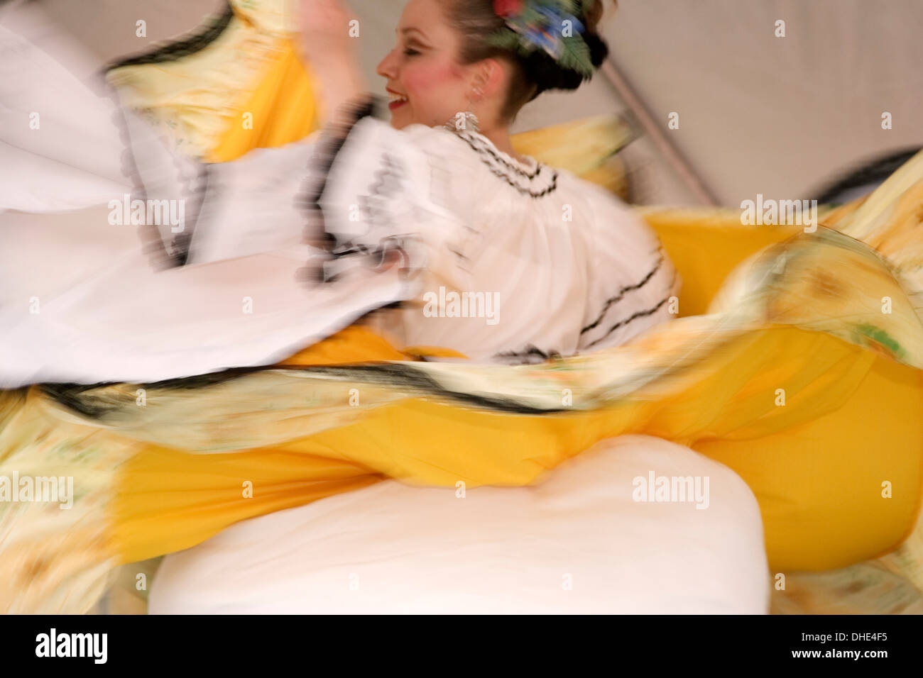 Mexican dance new mexico hi-res stock photography and images - Alamy