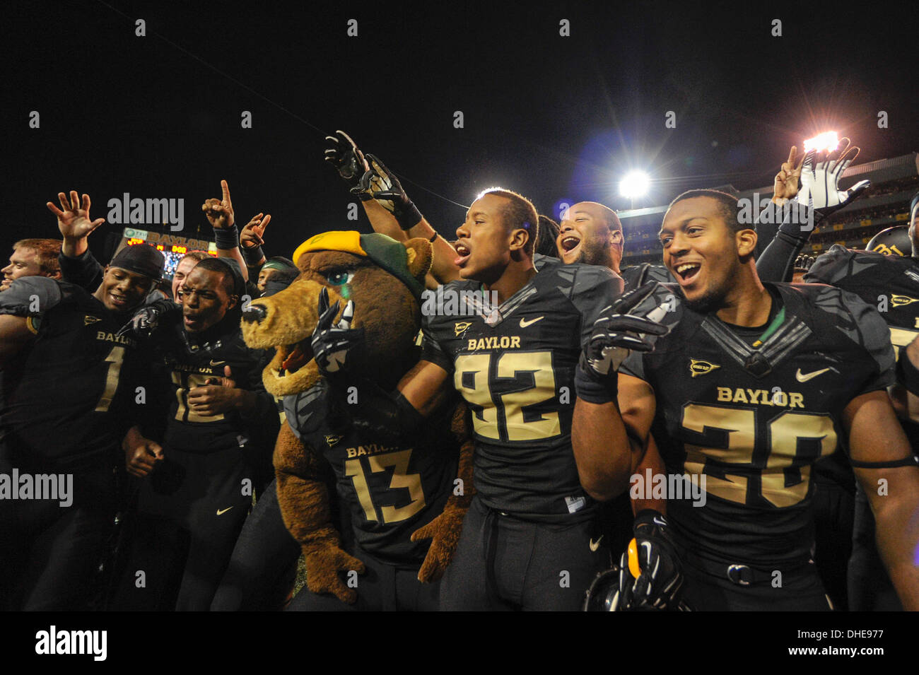 Waco, TX, USA. 7th Nov, 2013. Baylor Bears football players celebrate ...
