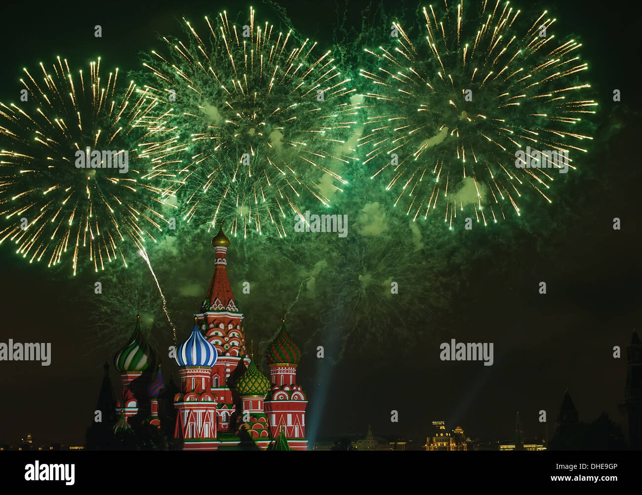 Kremlin night fireworks moscow russia hi-res stock photography and ...