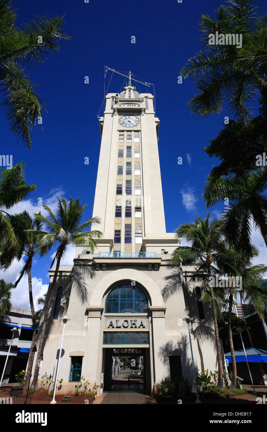 HONOLULU, HAWAII, 3rd November, 2013. The Aloha Tower is located on the ...