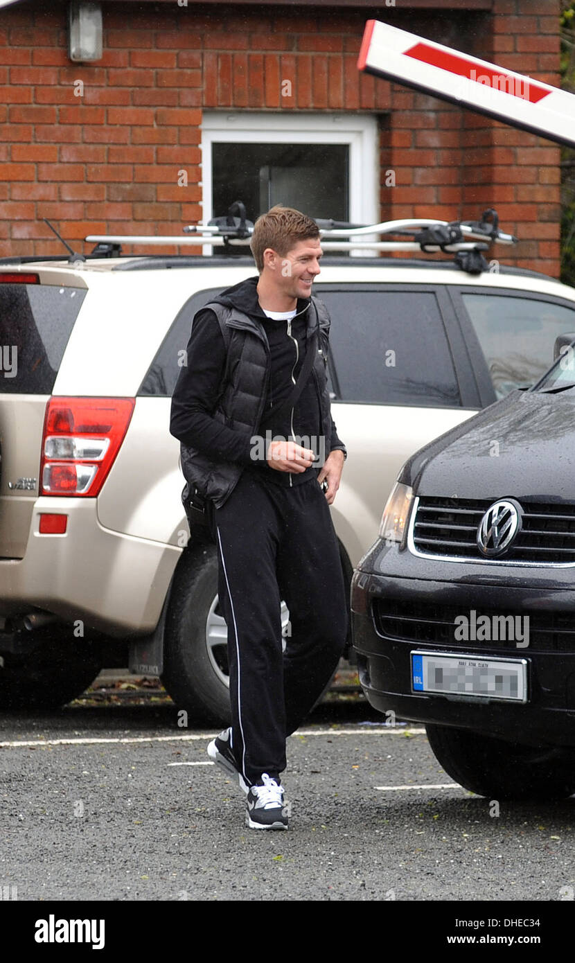 Steven Gerrard arriving in Dublin to record an interview RTE television ...