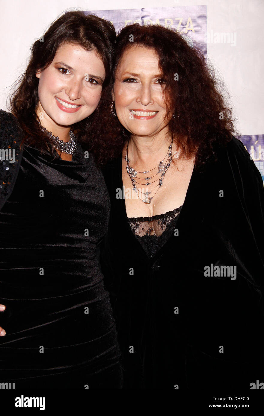 Melissa Manchester (rt) and her daughter Hannah DeRemer Opening night ...