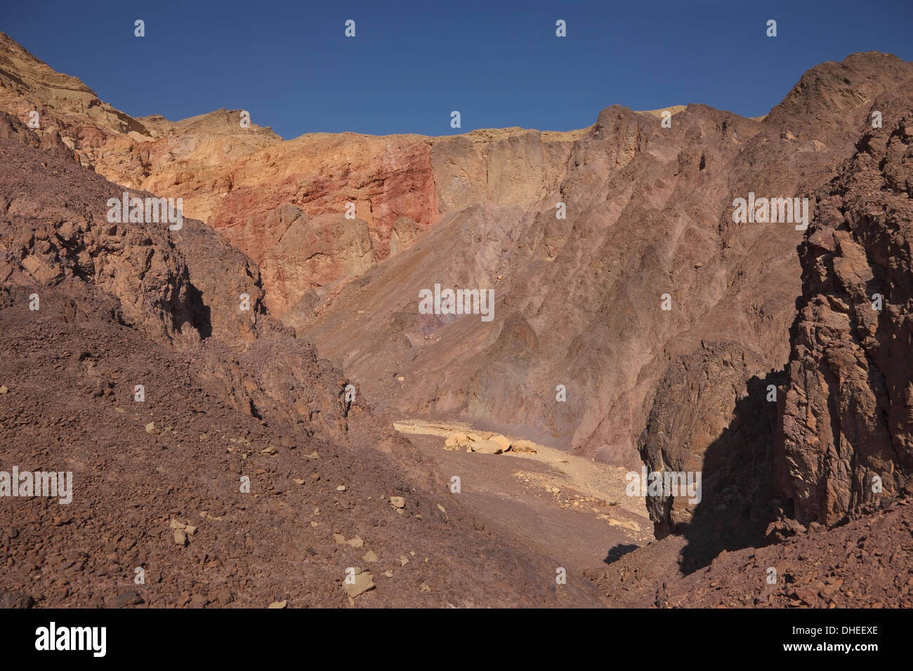 Multiple mountains hi-res stock photography and images - Alamy