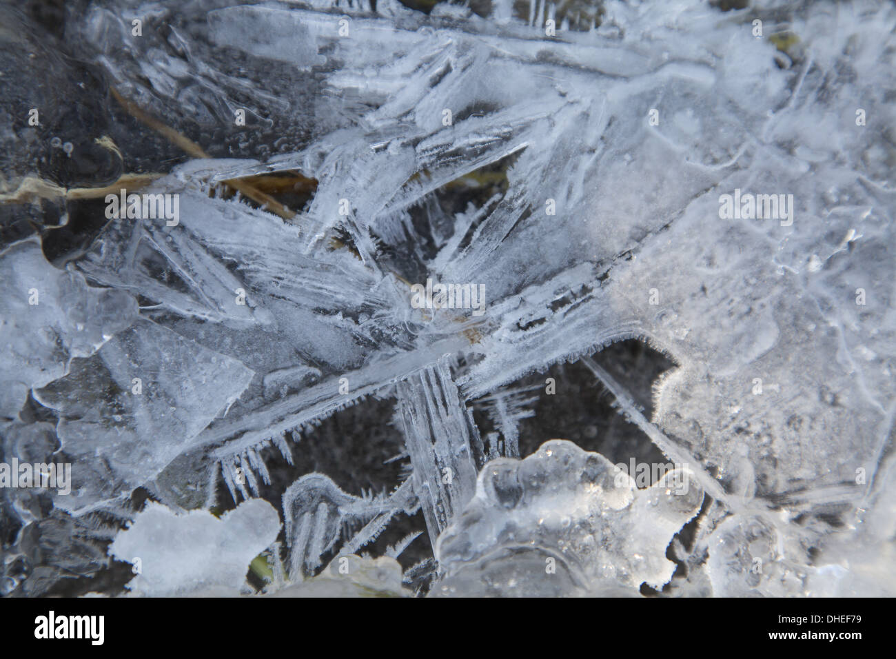 Structures of ice and snow Stock Photo - Alamy