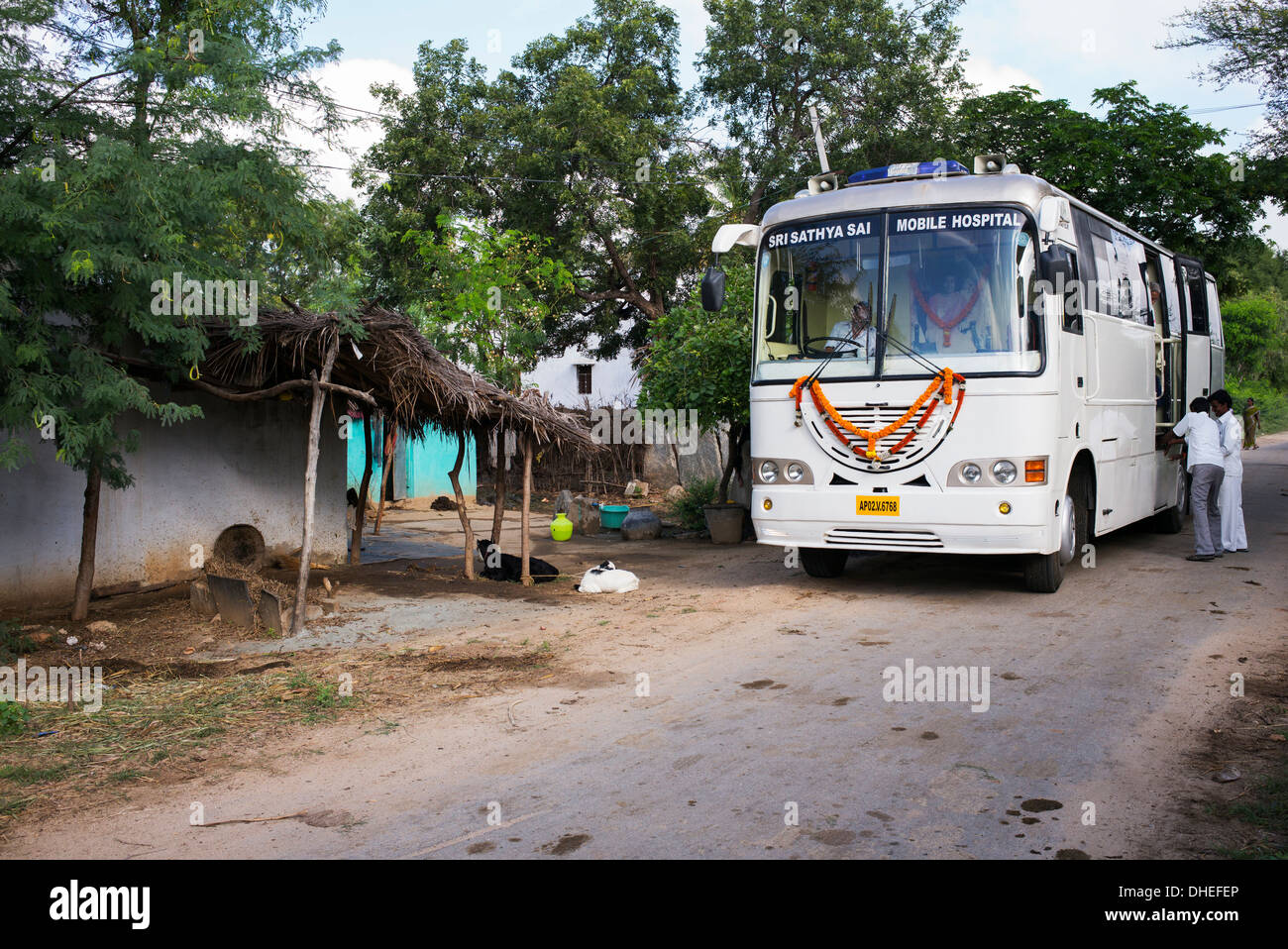 Sri Sathya Sai Baba mobile outreach hospital service clinic bus ...