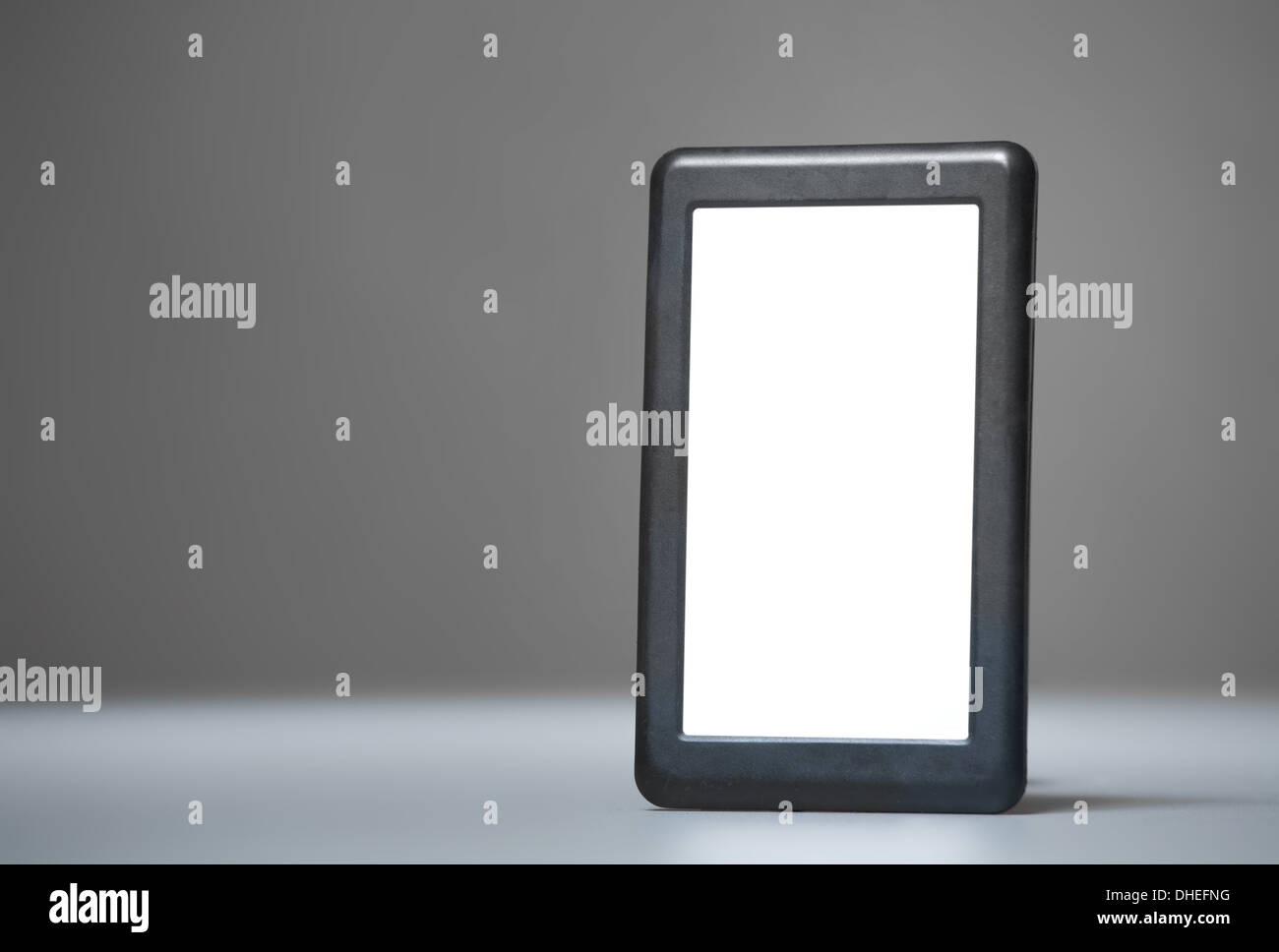Apple ipad tablet advertisement hi-res stock photography and images - Alamy