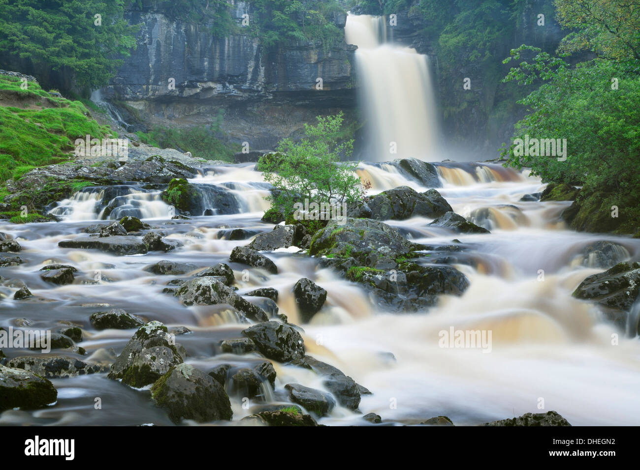 Thornton Force, Ingleton Waterfalls Walk, Yorkshire Dales National Park ...