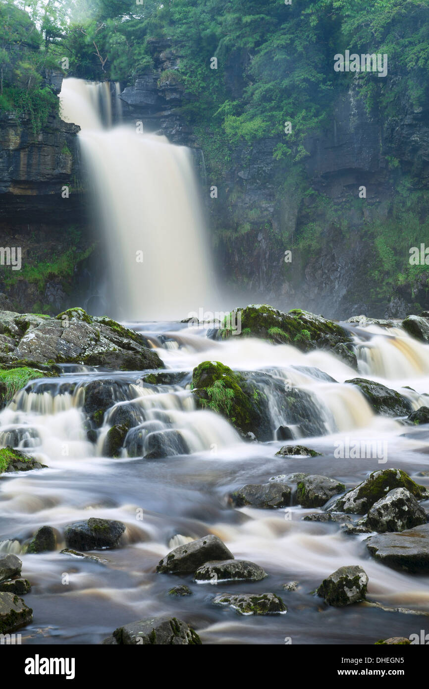 Thornton Force, Ingleton Waterfalls Walk, Yorkshire Dales National Park ...
