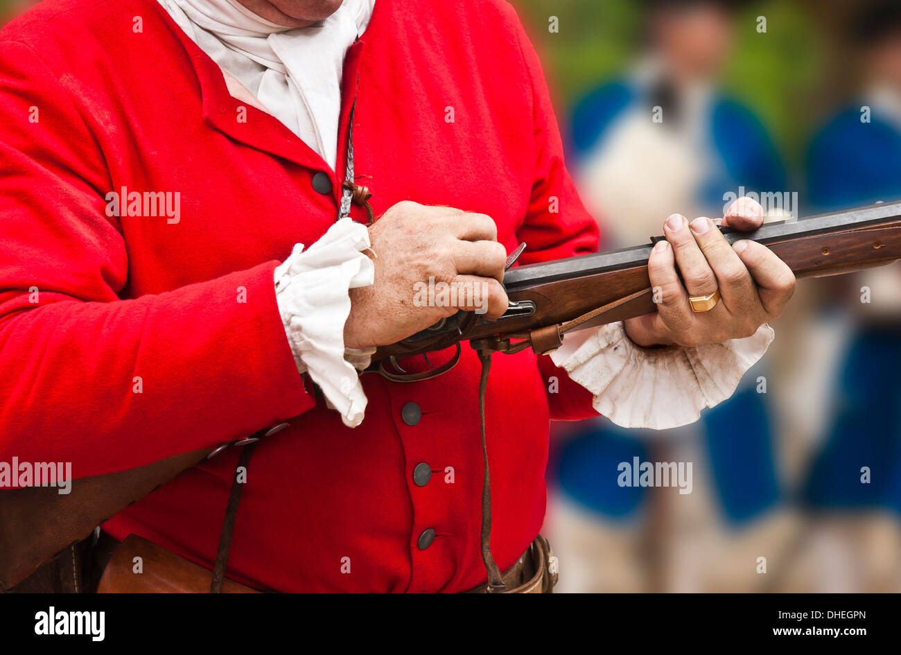 Soldier carrying rifle hi-res stock photography and images - Alamy