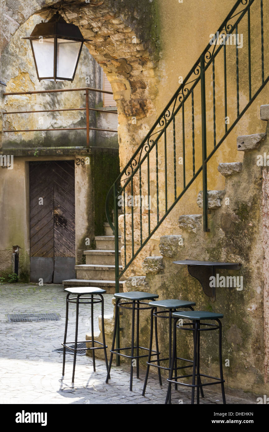 Backyard bar hi-res stock photography and images - Alamy
