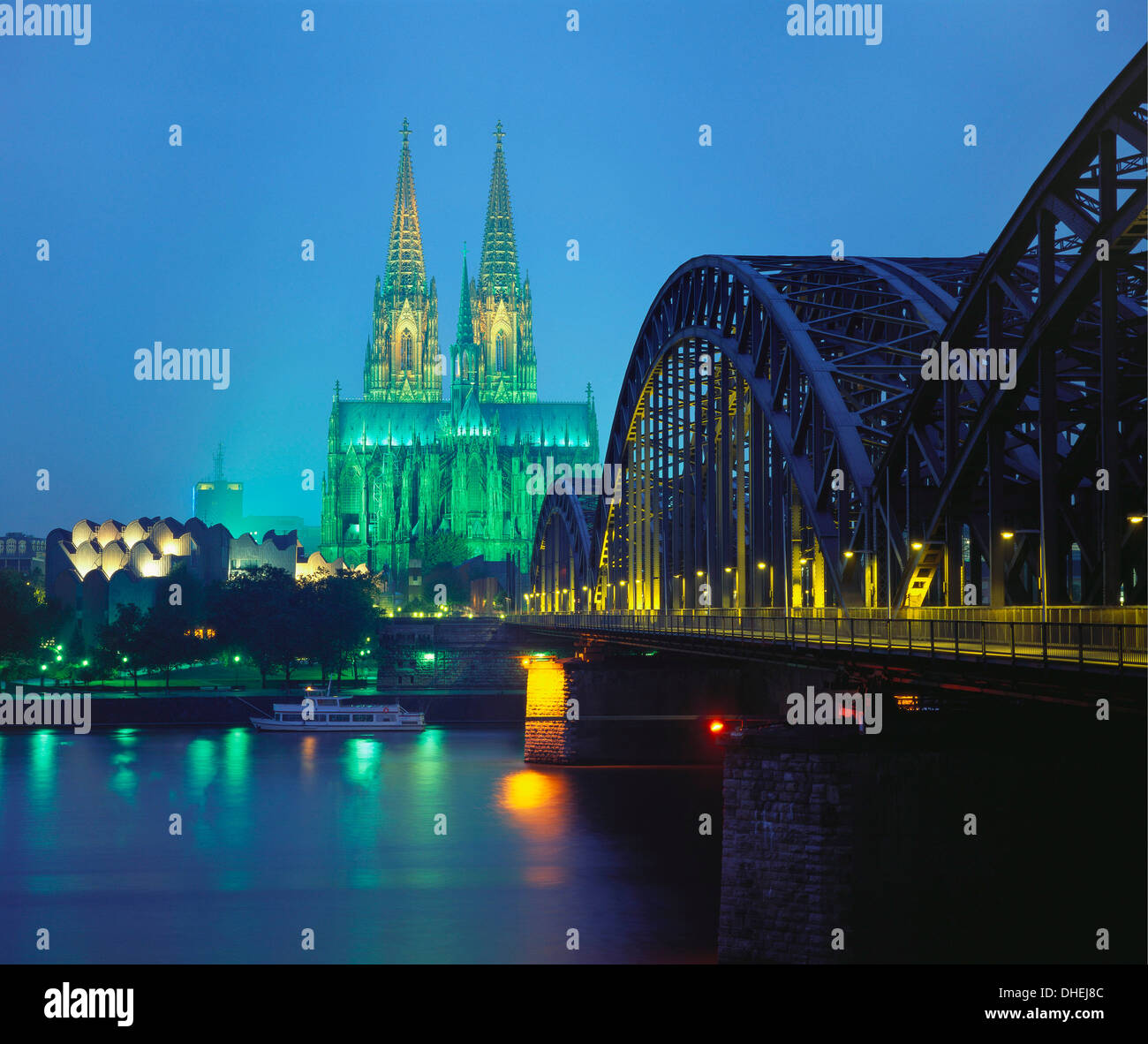 Hohenzollernbrucke and the Cathedral Illuminated at Night, Cologne ...