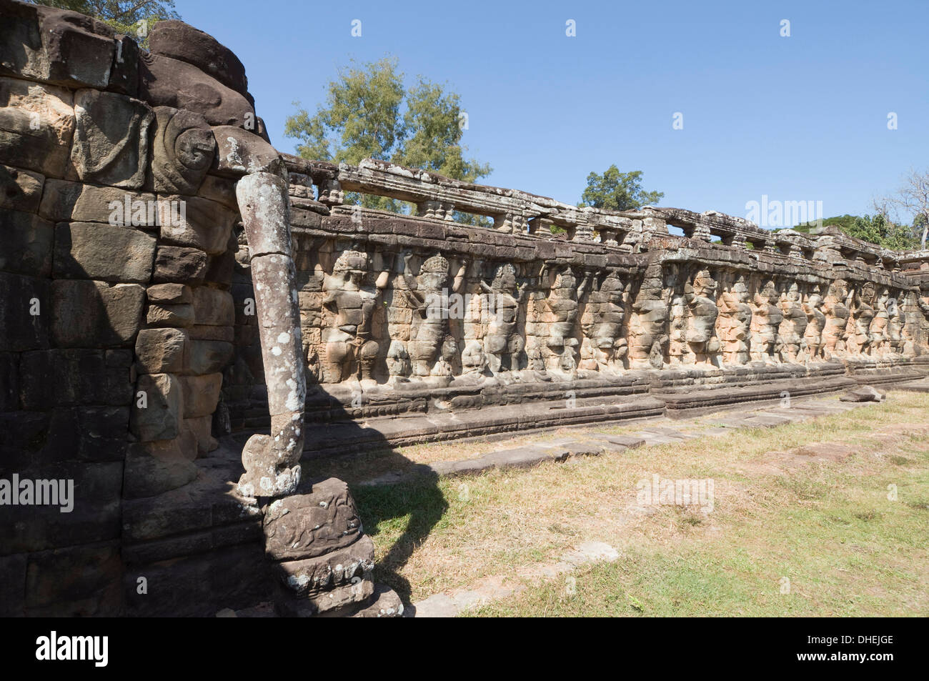 Elephant terrace hi-res stock photography and images - Alamy