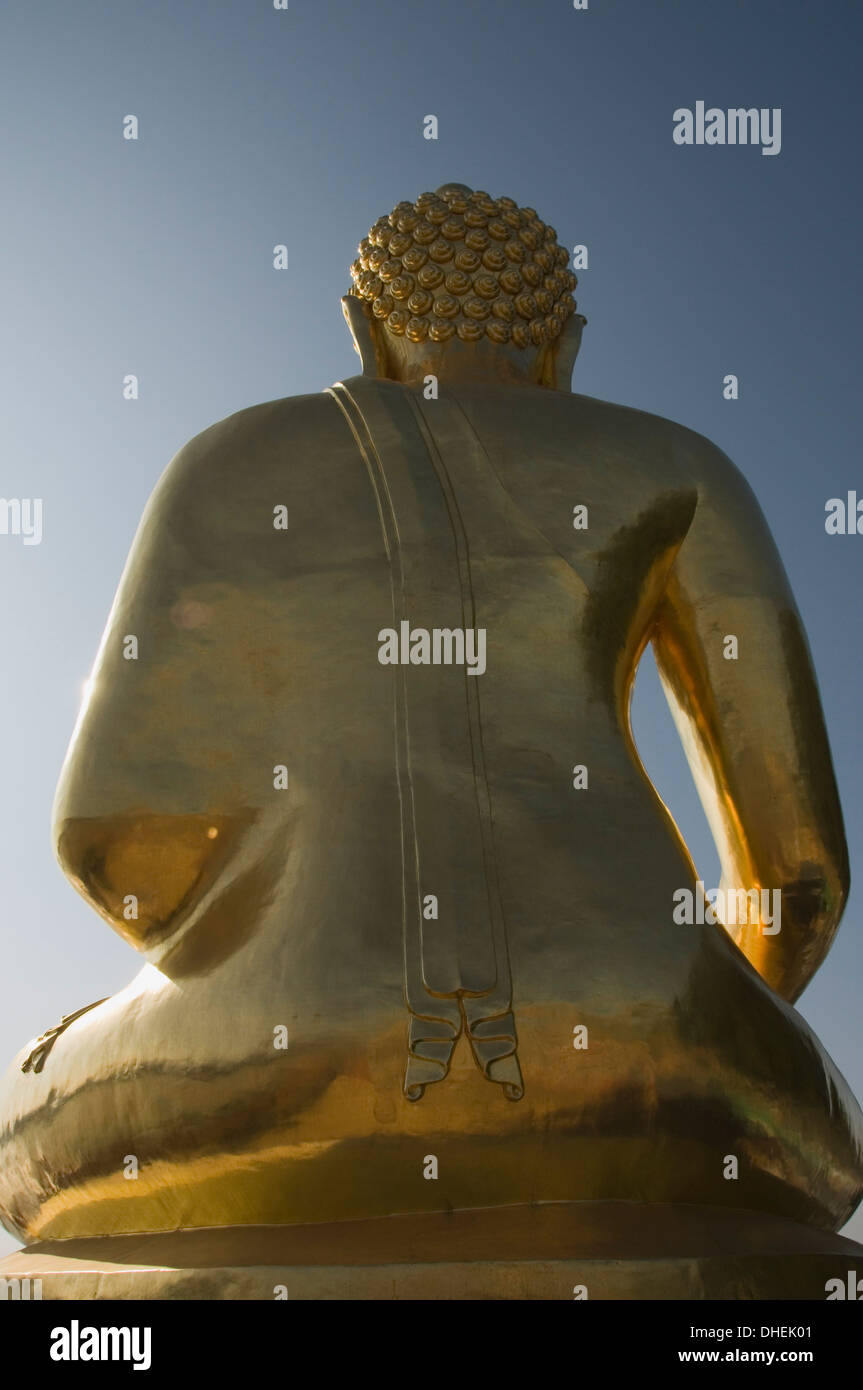 Golden triangle buddha hi-res stock photography and images - Alamy