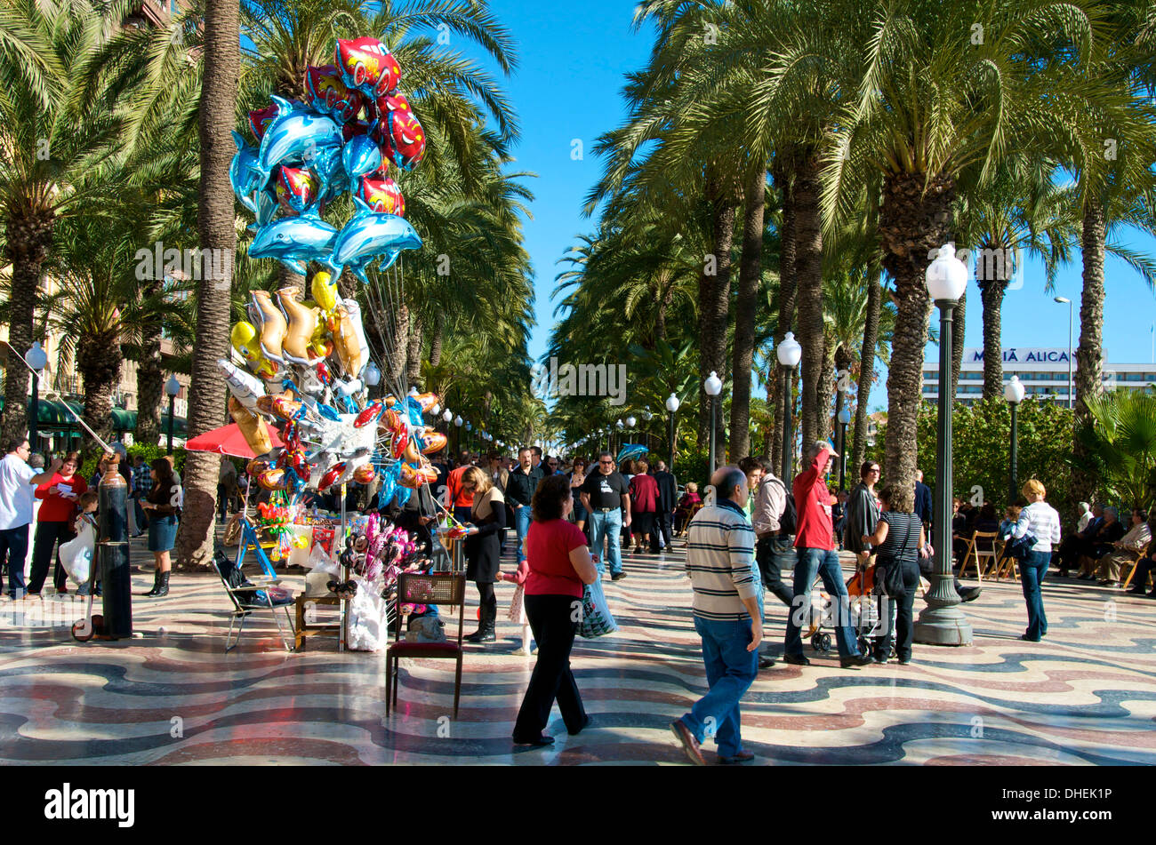 The Explanada promenade, Alicante, Valencia province, Spain, Europe ...