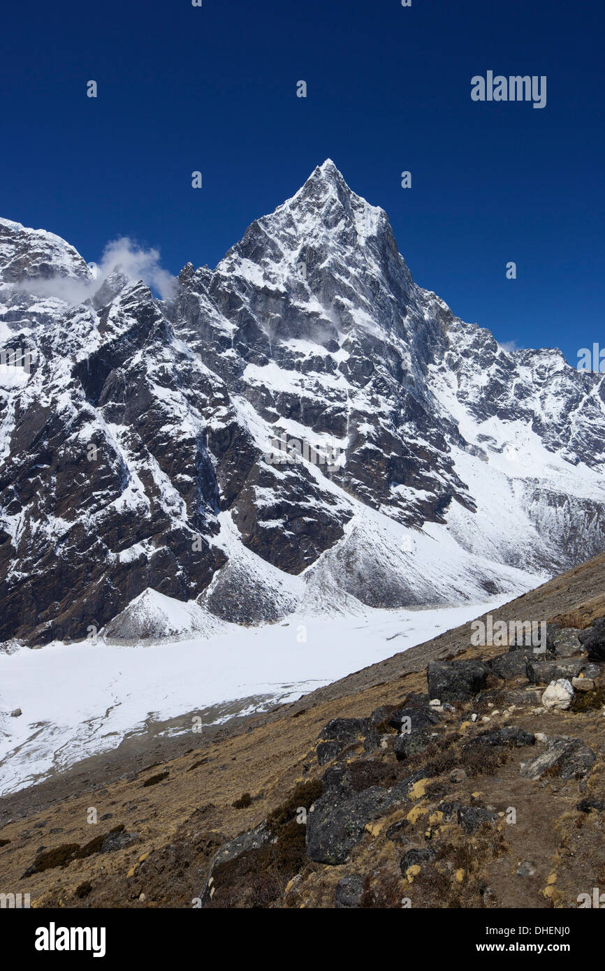 Chola khola valley hi-res stock photography and images - Alamy