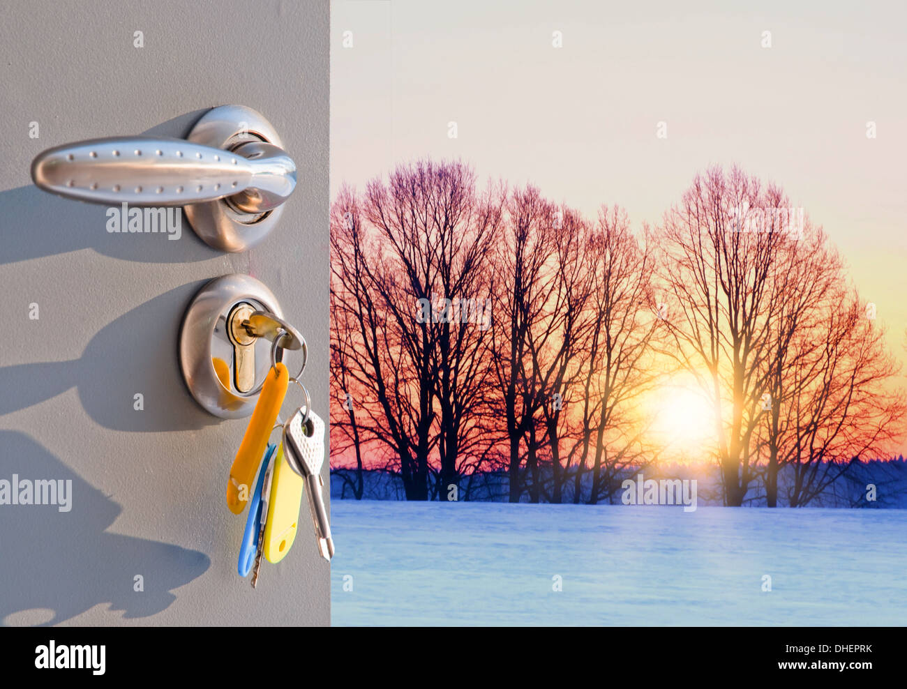 Silver key in the snow hi-res stock photography and images - Alamy