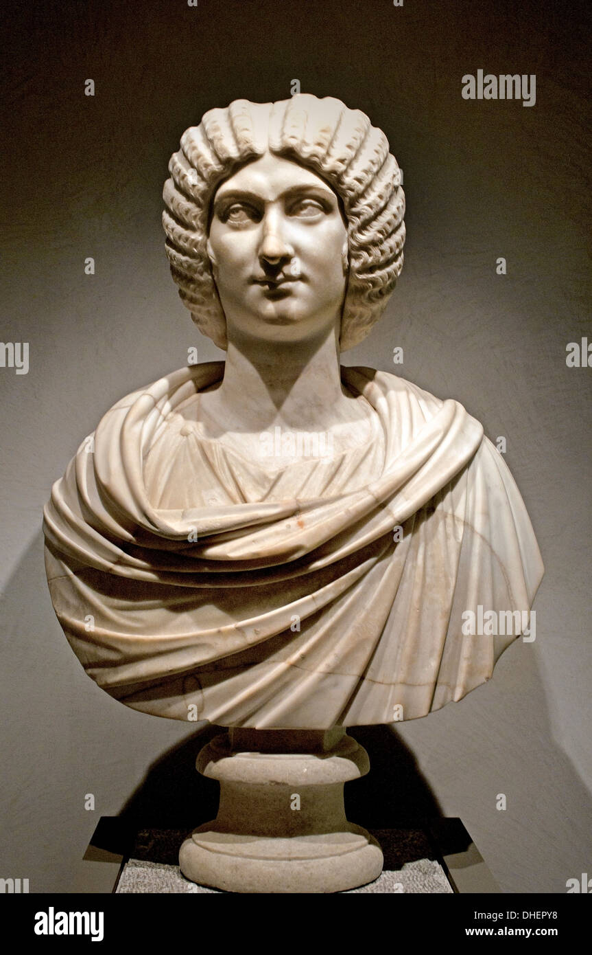 Bust of empress Julia Domna III Century AD Roman Stock Photo - Alamy