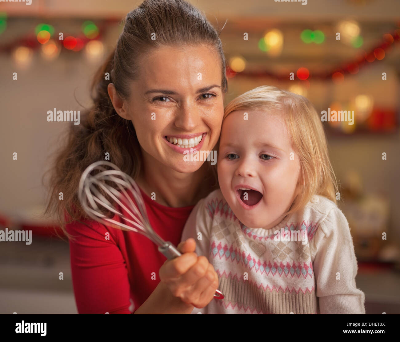 Happy surprised mom hi-res stock photography and images - Alamy
