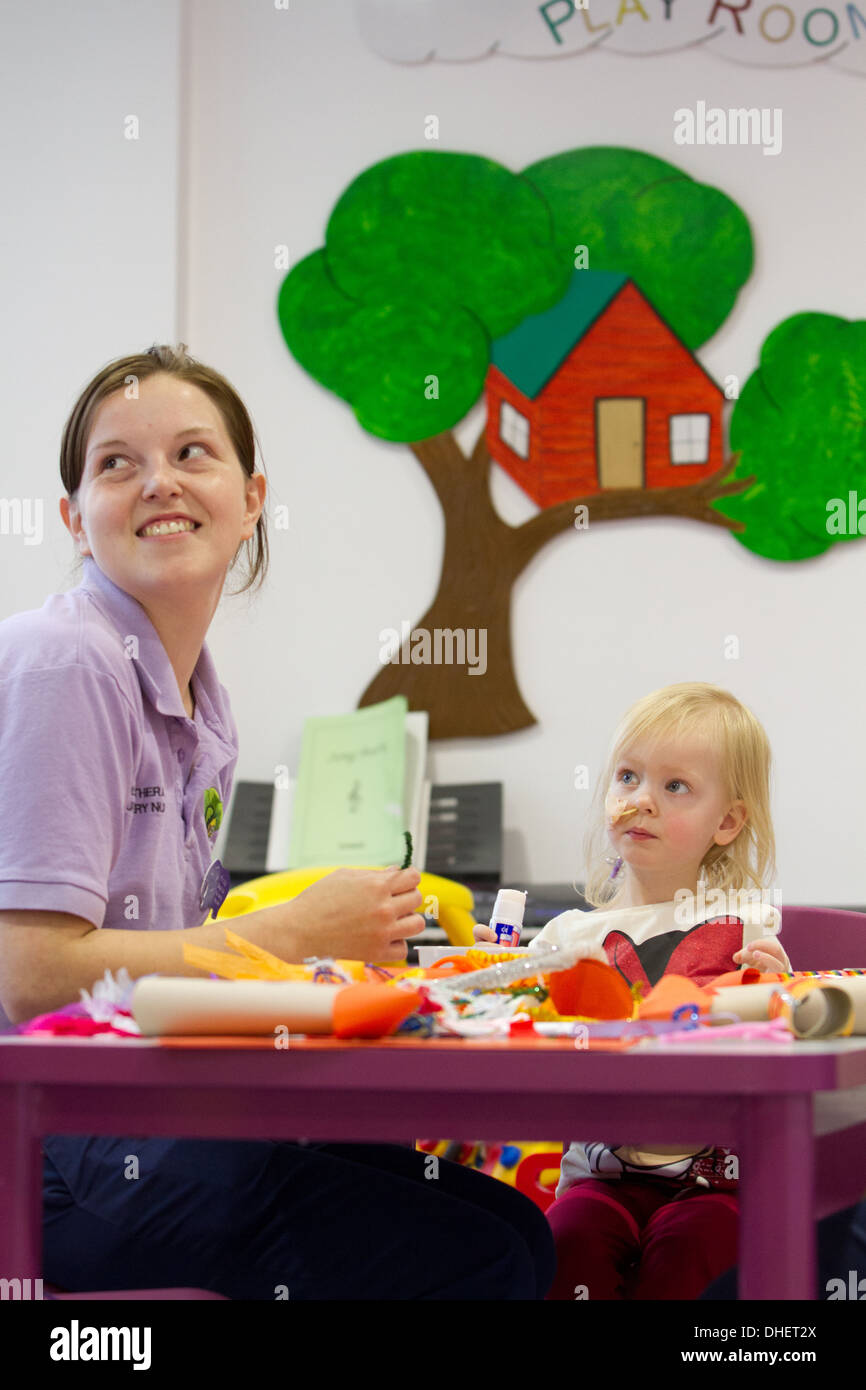 Health care assistant hospital uk hi-res stock photography and images ...