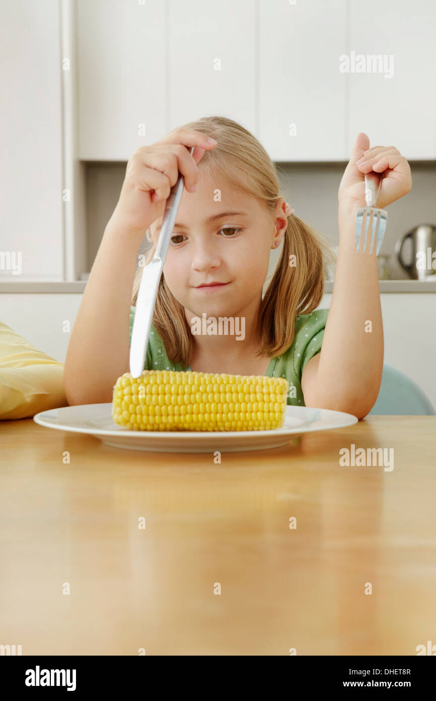Person eating corn on the cob hi-res stock photography and images - Alamy