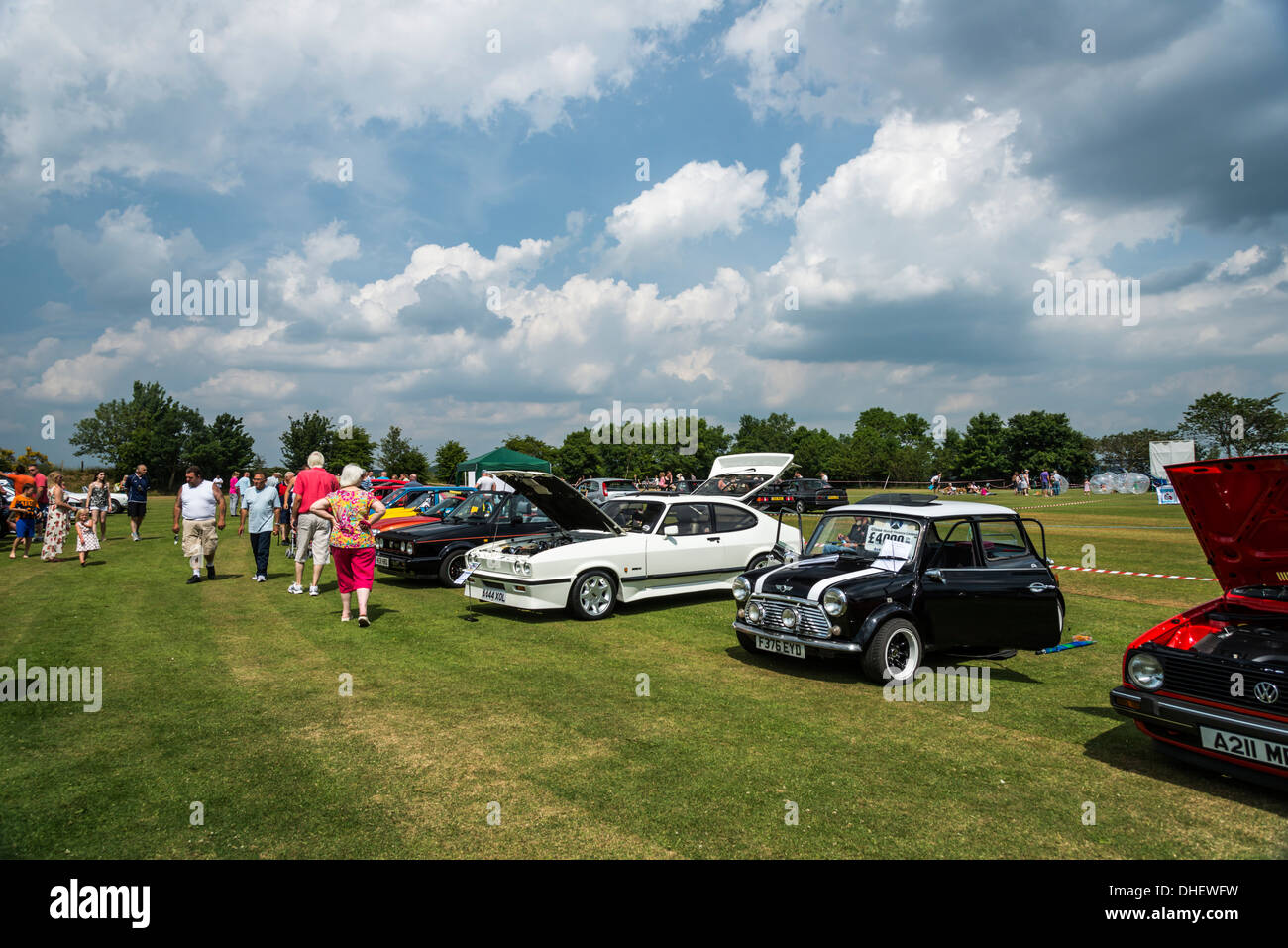 Carnival cars hi-res stock photography and images - Alamy