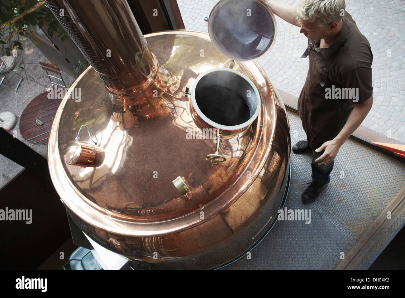 Brewery control hi-res stock photography and images - Alamy