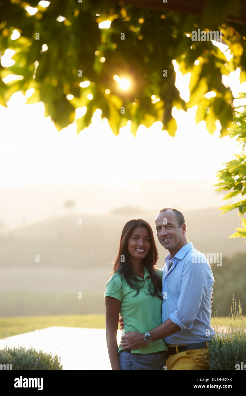 Beautiful young couple posing hi-res stock photography and images - Alamy