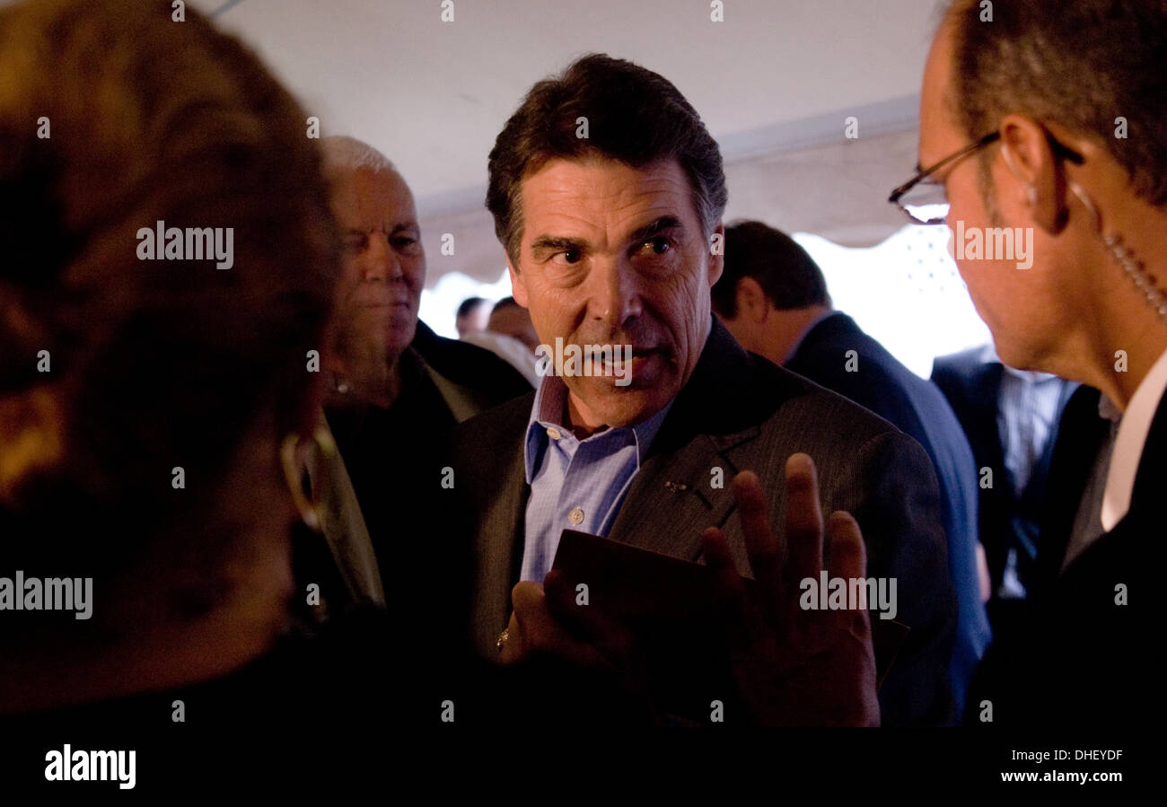 Governor rick perry hi-res stock photography and images - Alamy