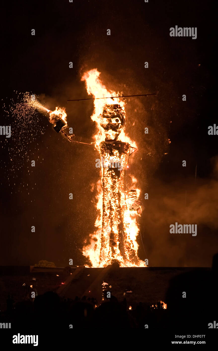Zozobra, Old Man Gloom on fire, Fiesta de Santa Fe, New Mexico USA Stock Photo: 62409756 - Alamy