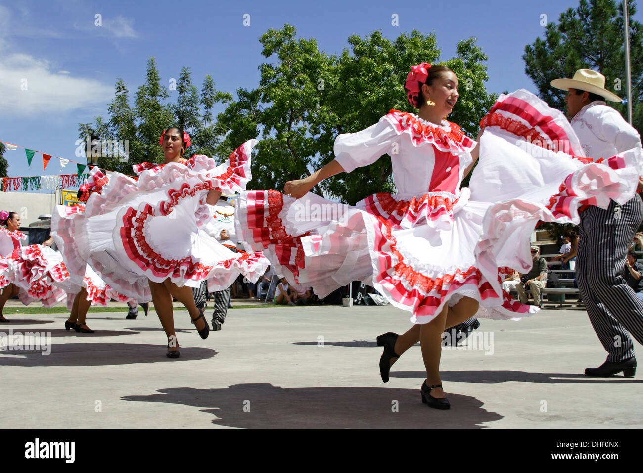 Mexican dancers, 16 de Septiembre Mexican Independence Day Celebration ...