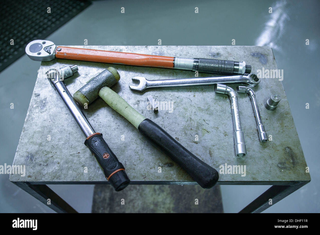 Selection tool hi-res stock photography and images - Alamy