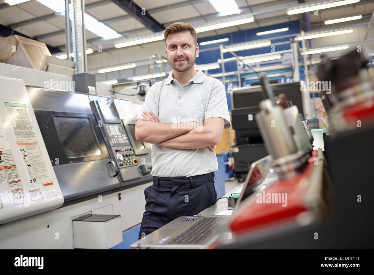 Engineering male hi-res stock photography and images - Alamy