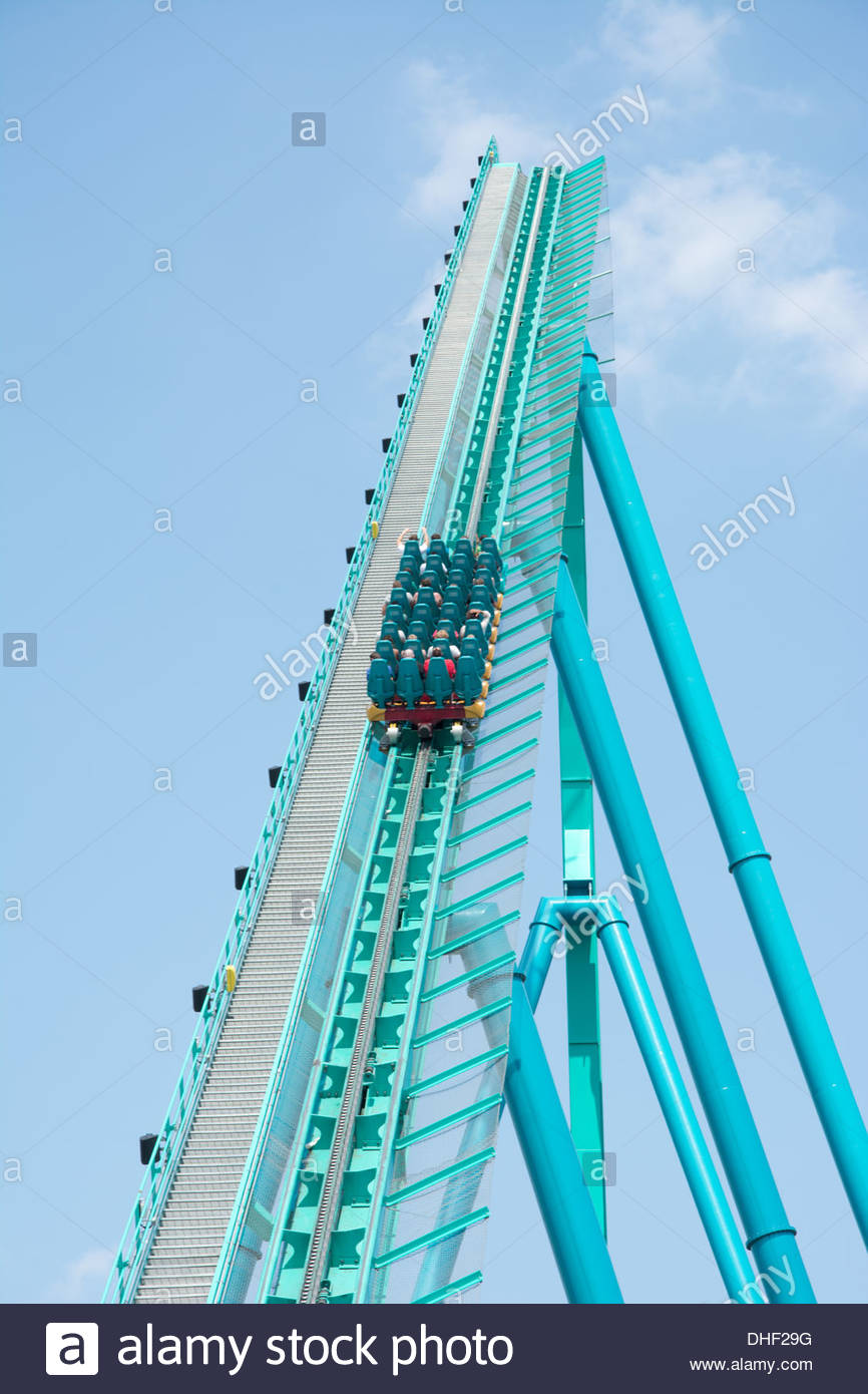 Canada's Wonderland Leviathan Stock Photos & Canada's Wonderland ...