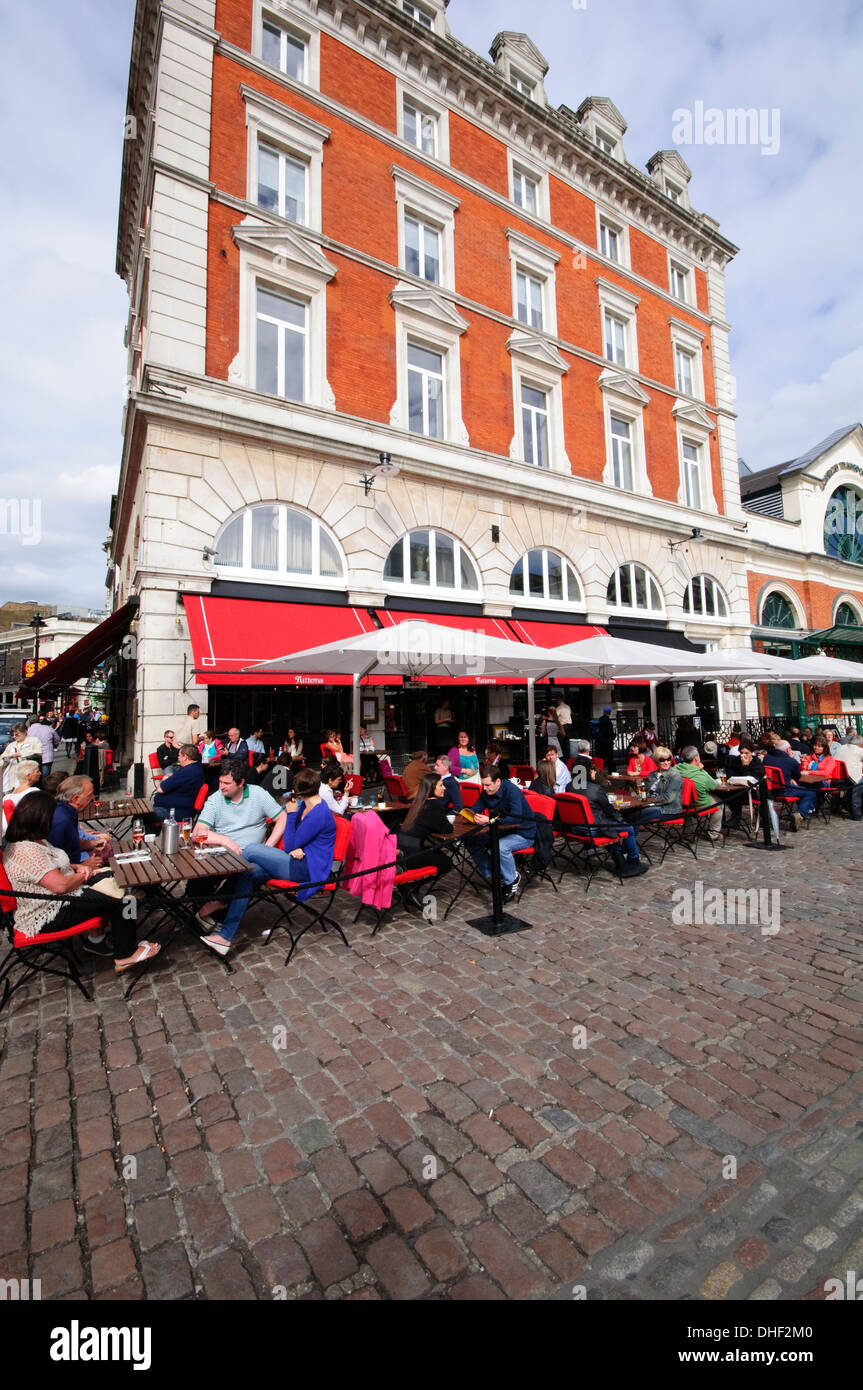 England, London, Covent Garden, Tuttons Cafe Restaurant Stock Photo - Alamy