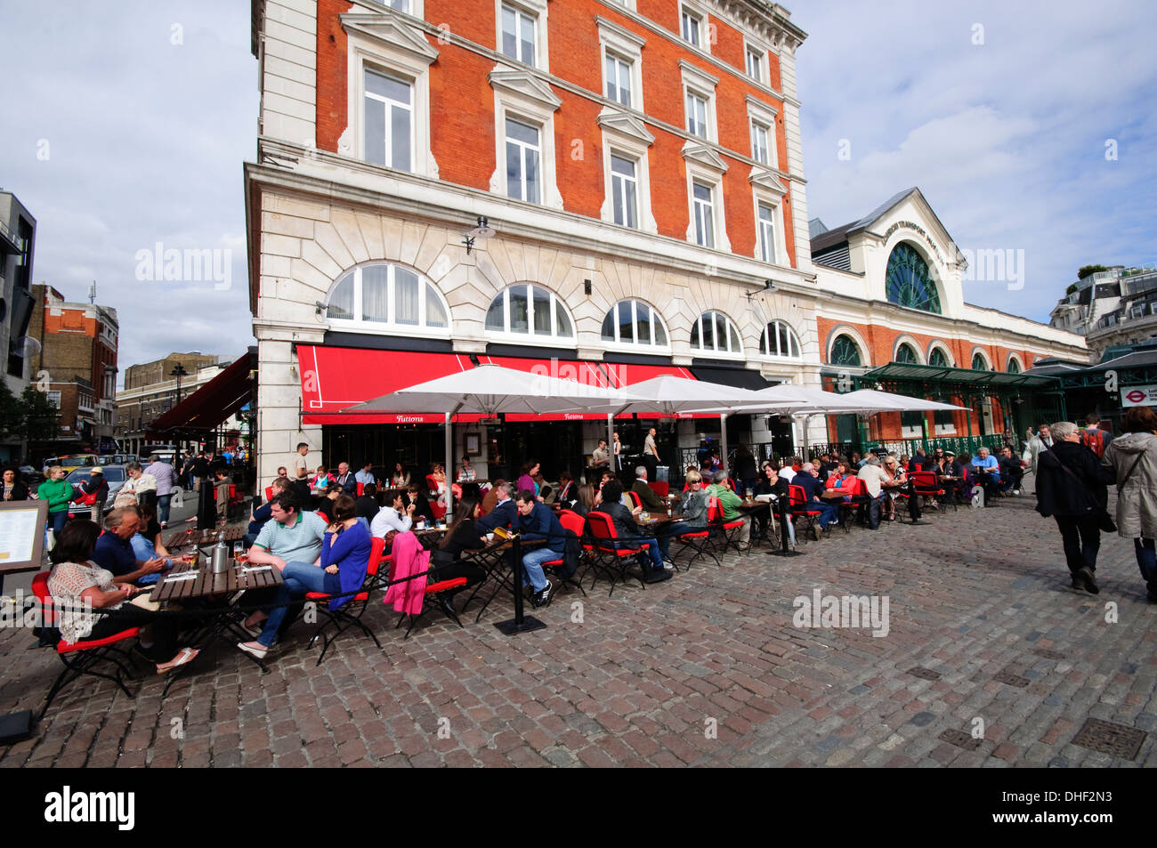 England, London, Covent Garden, Tuttons Cafe Restaurant Stock Photo - Alamy