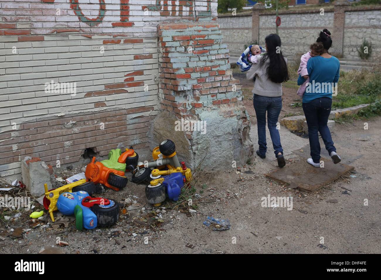 Unemployed project hi-res stock photography and images - Alamy