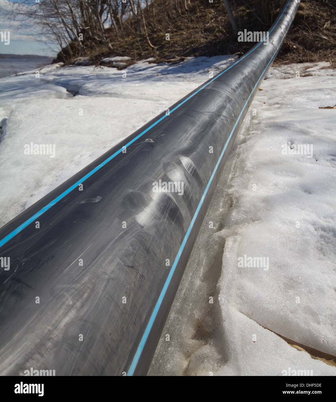 Oil pipe line ice hi-res stock photography and images - Alamy